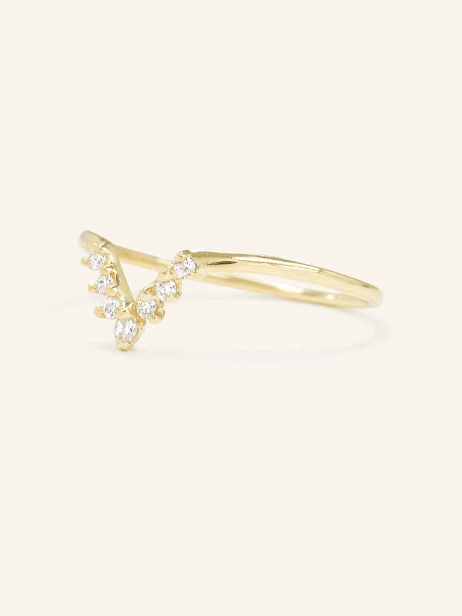 Blue Veil Diamond V Wedding Ring – A Gilded Leaf